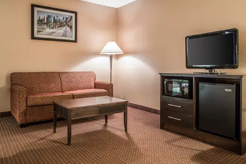 Quality Inn - Elgin, IL Hotel